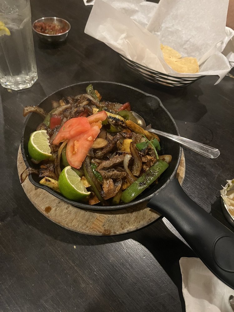 EL JARDIN - Updated November 2024 - 438 Photos & 780 Reviews - 1119 S ...