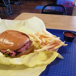 SCOOPERS - Updated October 2025 - 264 Photos & 209 Reviews - 4040 ...