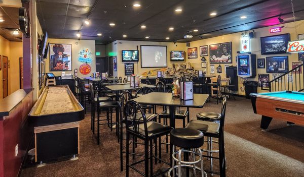 PARKWAY BAR & GRILL - Updated September 2025 - 171 Photos & 321 Reviews ...