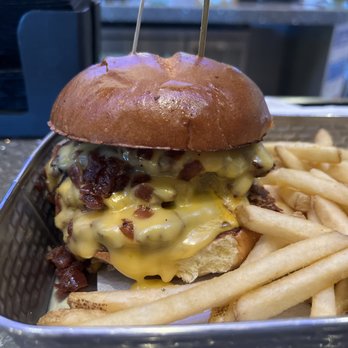 MAIN EVENT ALBUQUERQUE - Updated November 2024 - 223 Photos & 205 ...