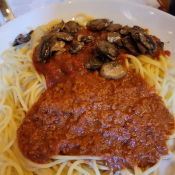 THE OLD SPAGHETTI FACTORY - Updated June 2024 - 1181 Photos & 1411 ...