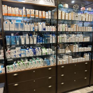 APTHORP PHARMACY - Updated December 2025 - 135 Reviews - 2191 Broadway ...