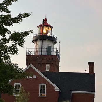 BIG BAY POINT LIGHTHOUSE BED & BREAKFAST - Updated January 2026 - 34 ...