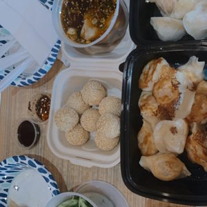MR.DUMPLING - 1058 Photos & 921 Reviews - Chinese - 9319 Foothill Blvd ...