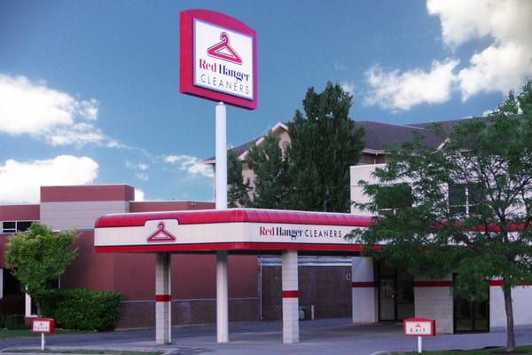RED HANGER CLEANERS - Updated December 2025 - 10 Photos & 31 Reviews ...