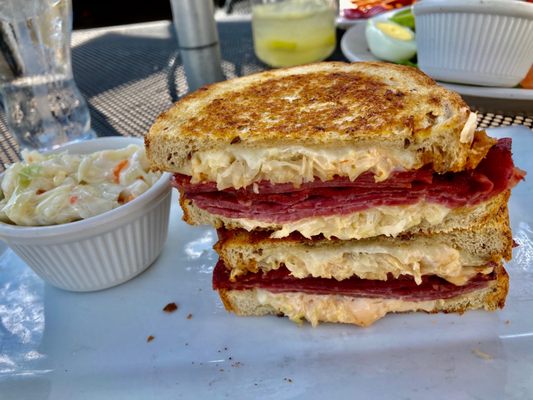 MAPLE TREE CAFE - Updated October 2025 - 78 Photos & 90 Reviews - 781 ...