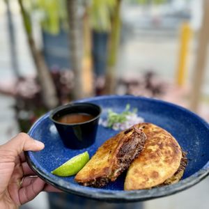 ORO - Updated March 2025 - 59 Photos & 13 Reviews - 818 Lincoln Rd ...