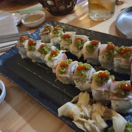 BURGER AND SUSHI HOUSE - GENEVA - Updated March 2025 - 192 Photos & 124 ...