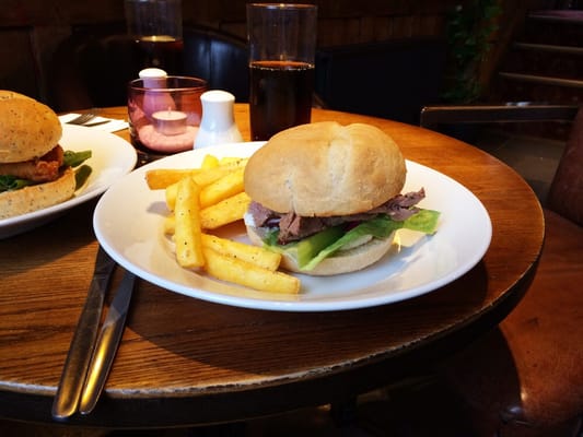 THE LION - Updated May 2025 - 10 Photos - High Street, Farningham, Kent ...