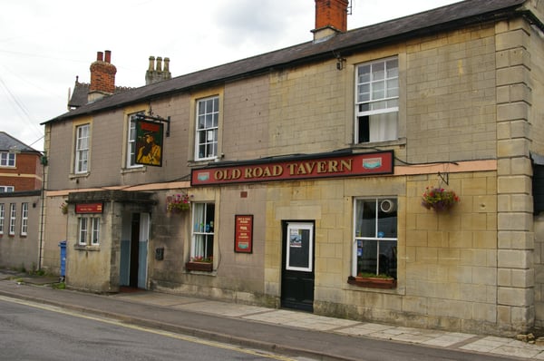 OLD ROAD TAVERN - Updated May 2024 - Old Road, Chippenham, Wiltshire ...