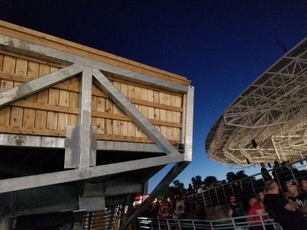 BUDWEISER STAGE - 311 Photos & 90 Reviews - Music Venues - 909 ...