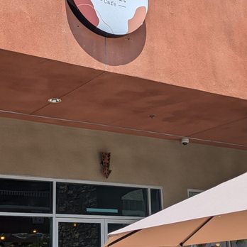 HIDE OUT CAFE - Updated September 2024 - 3105 Photos & 1200 Reviews ...