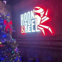 HOOK & REEL CAJUN SEAFOOD & BAR - Updated July 2025 - 151 Photos & 61 ...