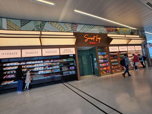 SUNSET LOOP BAR & GRILL - Updated June 2025 - 23 Photos & 18 Reviews ...