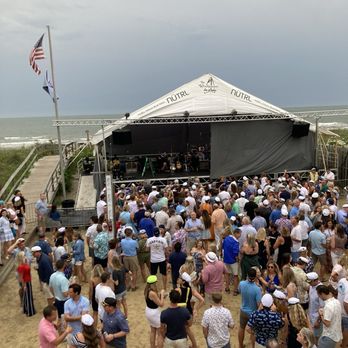 THE WINDJAMMER - Updated December 2025 - 146 Photos & 190 Reviews ...