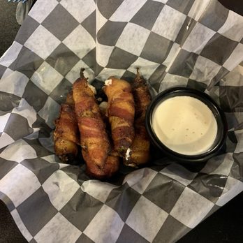 STINGERS BAR & GRILL - Updated October 2025 - 46 Photos & 46 Reviews ...