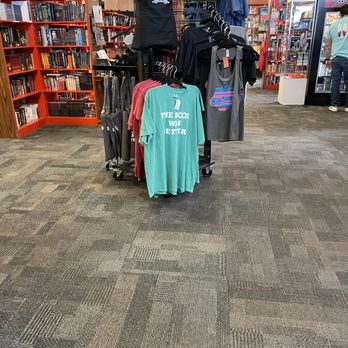 BOOKMANS ENTERTAINMENT EXCHANGE - Updated May 2025 - 186 Photos & 224 ...