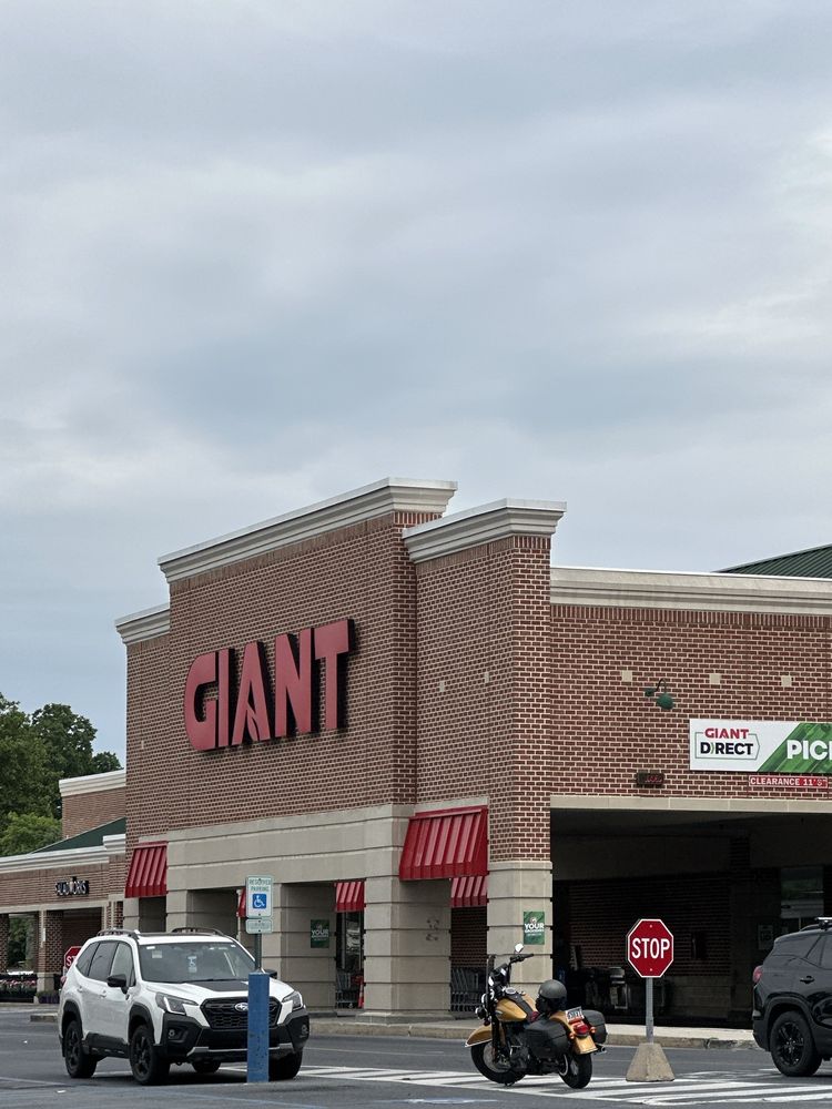 GIANT FOOD STORE - Updated December 2025 - 45 Photos & 45 Reviews ...