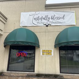 TASTEFULLY BLESSED SMOKEHOUSE & CATERING - Updated December 2025 - 174 ...