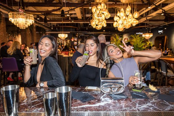 PUTTERY - Updated November 2024 - 136 Photos & 67 Reviews - 239 NW 28th ...