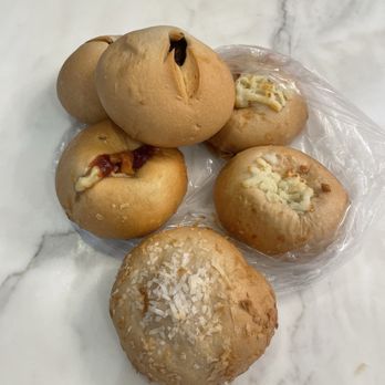 PIA’S BAKERY AND MORE - Updated July 2025 - 20 Photos - 3580 Aloma Ave ...