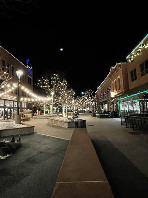 OLD TOWN SQUARE - Updated December 2024 - 52 Photos - 7 Old Town Sq ...