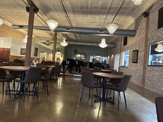 BRICKHOUSE PIZZA & TAPROOM - Updated December 2025 - 32 Photos & 47 ...