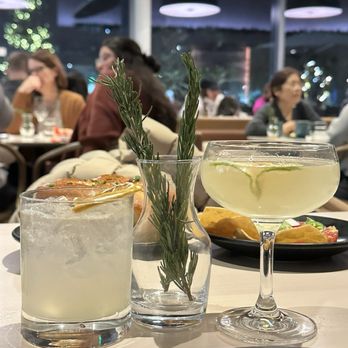 SOLSTICE - Updated April 2025 - 2230 Photos & 666 Reviews - 18555 ...