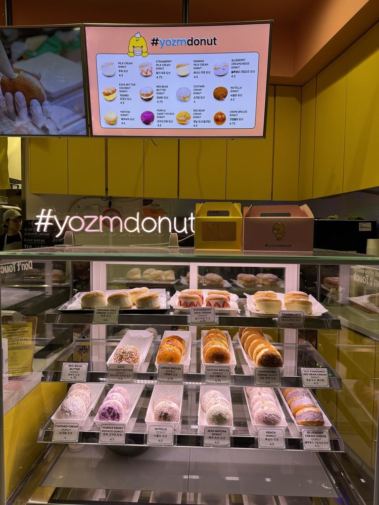 YOZM DONUTS - Updated June 2024 - 54 Photos & 22 Reviews - 6924 Beach ...