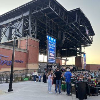 FORD AMPHITHEATER - Updated December 2025 - 35 Photos & 46 Reviews - 95 ...