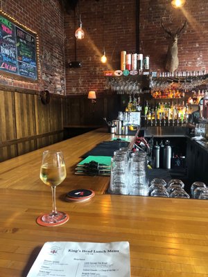 THE KING’S HEAD - 179 Photos & 172 Reviews - 254 Commercial St ...