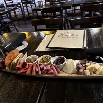 NAPOLIS ITALIAN KITCHEN & MARKET - Updated October 2025 - 373 Photos ...