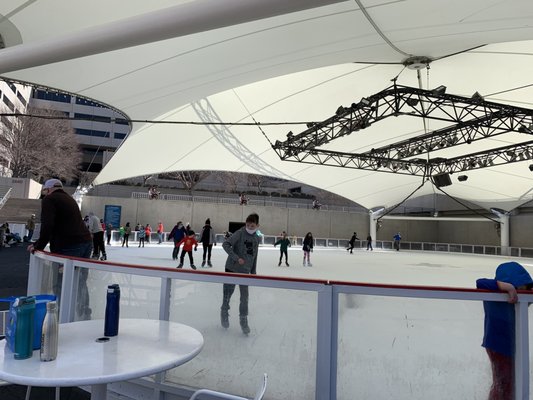 CROWN CENTER ICE TERRACE - Updated December 2025 - 54 Photos & 41 ...