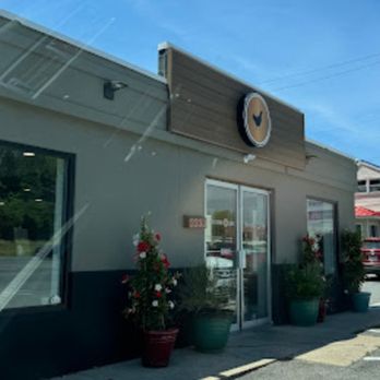 CROOKED HEN - Updated June 2025 - 14 Reviews - 2233 W Lancaster Ave ...