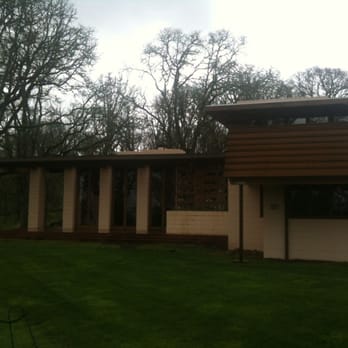 THE GORDON HOUSE BY FRANK LLOYD WRIGHT - Updated July 2025 - 47 Photos ...