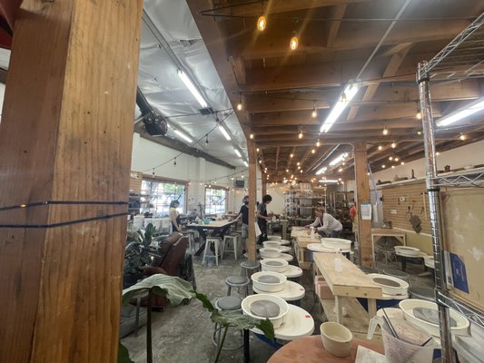 WET CLAY CAFE - 11 Photos - 1109 N 35th St, Seattle, Washington - Art ...