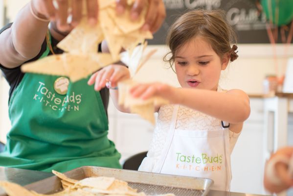 TASTE BUDS KITCHEN - Updated September 2025 - 21 Photos - 20269 E Smoky ...