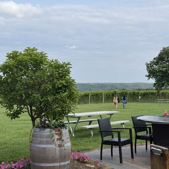 RUSTIC ROOTS WINERY - Updated November 2025 - 151 Photos & 41 Reviews ...