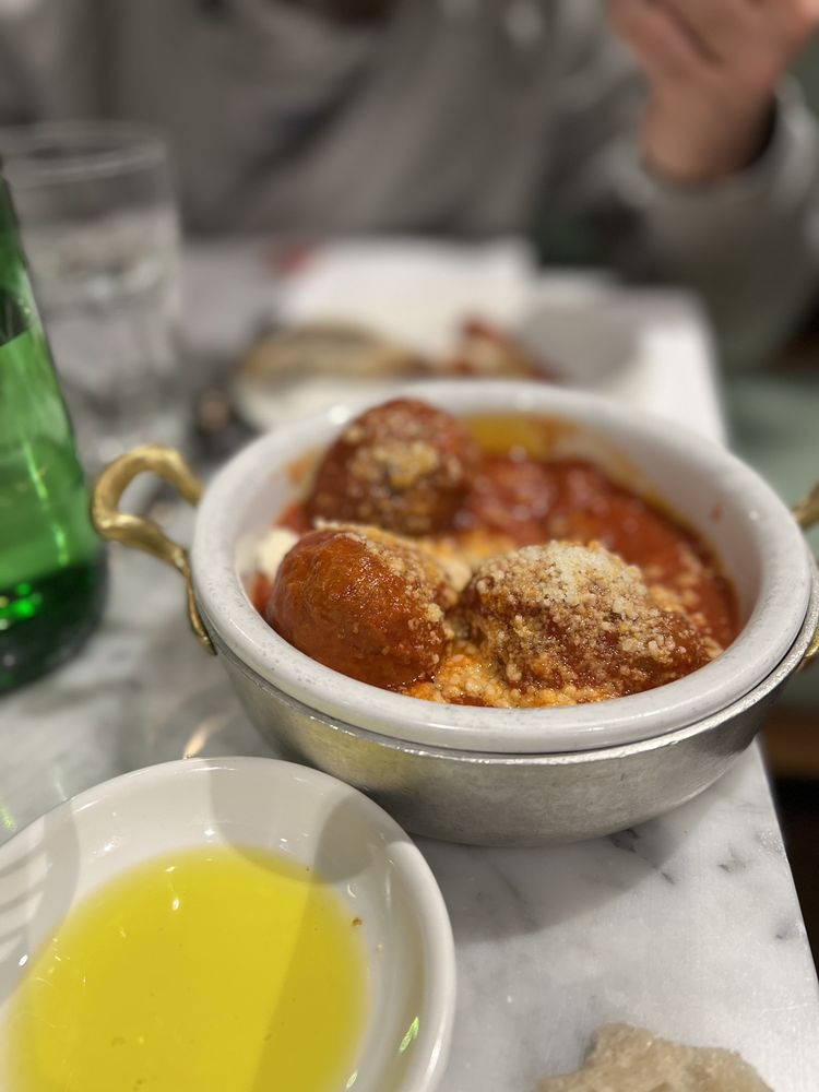 EATALY CHICAGO - 8841 Photos & 4012 Reviews - Specialty Food - 43 E ...