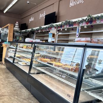 MAZZETTI’S BAKERY - Updated June 2024 - 1436 Photos & 1483 Reviews ...