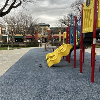 NUT TREE - Updated December 2025 - 299 Photos & 134 Reviews - 1661 E ...