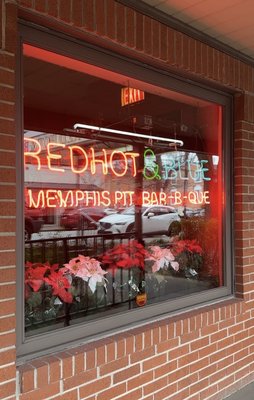 RED HOT & BLUE - Updated December 2025 - 260 Photos & 307 Reviews - 677 ...