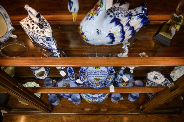 NITA JEAN’S ANTIQUES & MUSEUM - Updated May 2026 - 10 Photos - 104 S ...