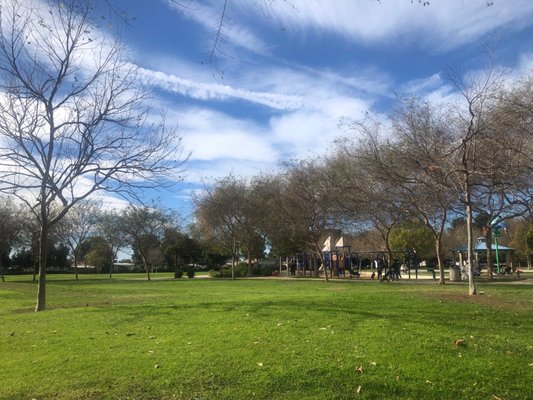 THILLE PARK - Updated December 2024 - 22 Photos - 5400 Thille St ...