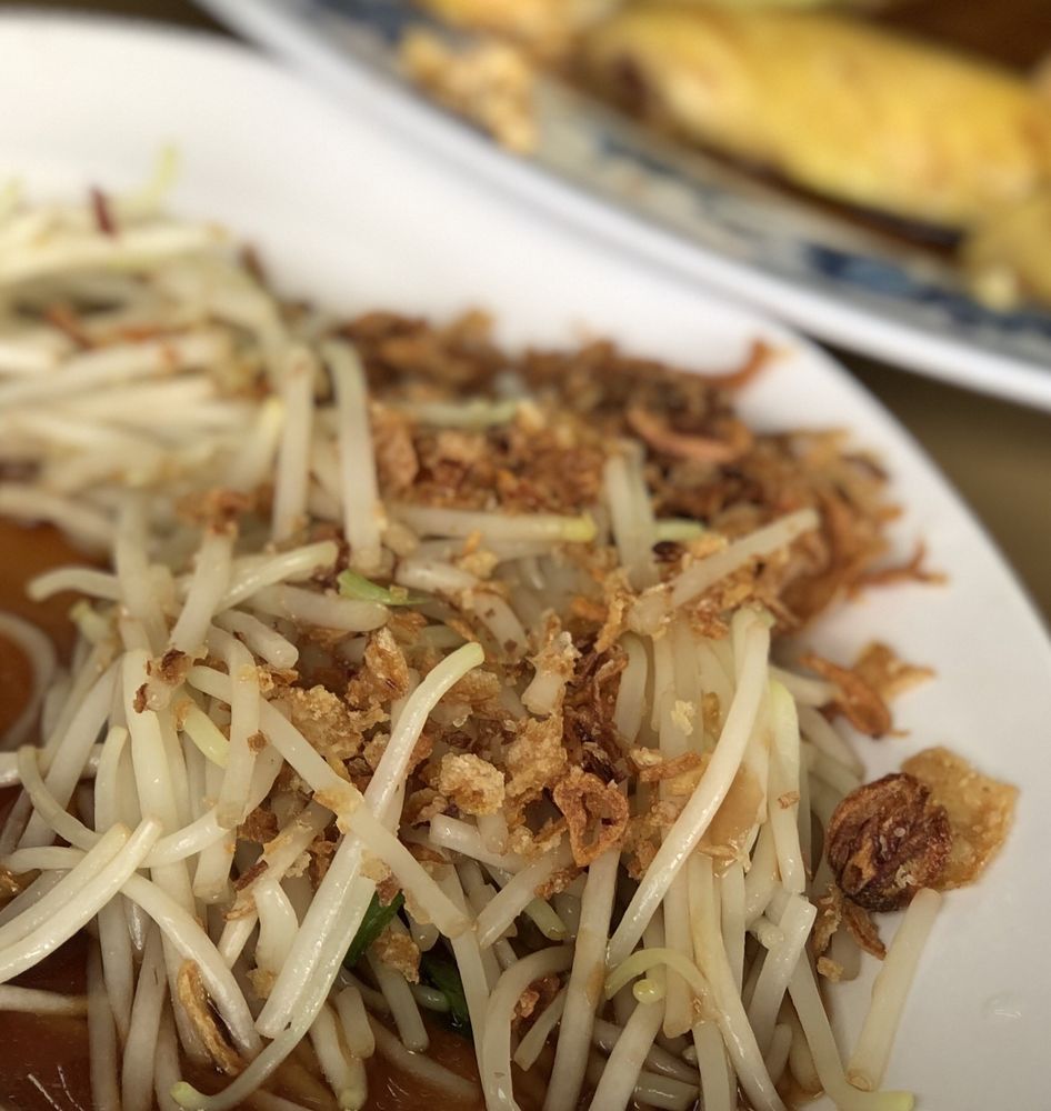 KAMPONG CHICKEN RICE CHICKEN HOUSE - Updated May 2025 - 12 Photos - 255 ...