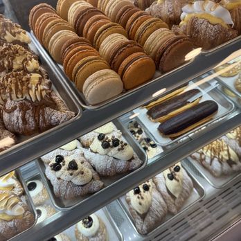 POULETTE BAKESHOP - Updated January 2025 - 215 Photos & 156 Reviews ...