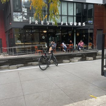 FRESH FLOURS - Updated September 2024 - 296 Photos & 258 Reviews - 432 ...