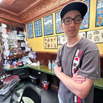 TRADER BOB’S TATTOO SHOP - Updated October 2025 - 55 Photos & 85 ...