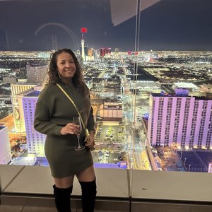 LEGACY CLUB - 533 Photos & 202 Reviews - 8 Fremont St, Las Vegas ...