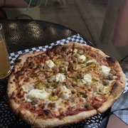 GIANT ROCK MEETING ROOM - PIZZA BAR - 89 Photos & 100 Reviews - 1141 ...